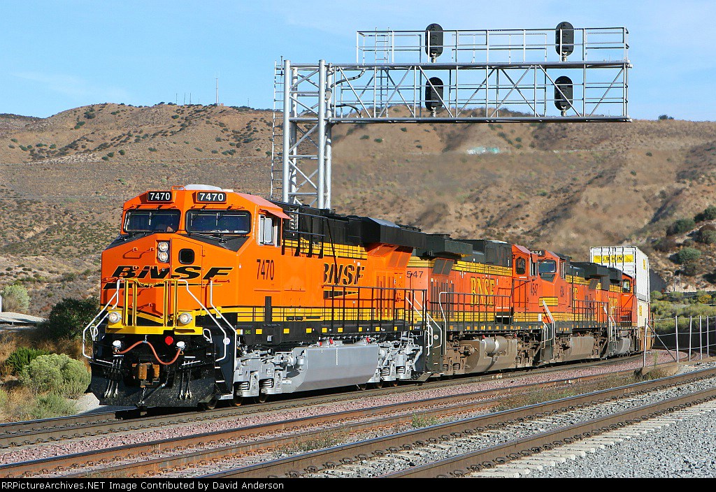 BNSF 7470